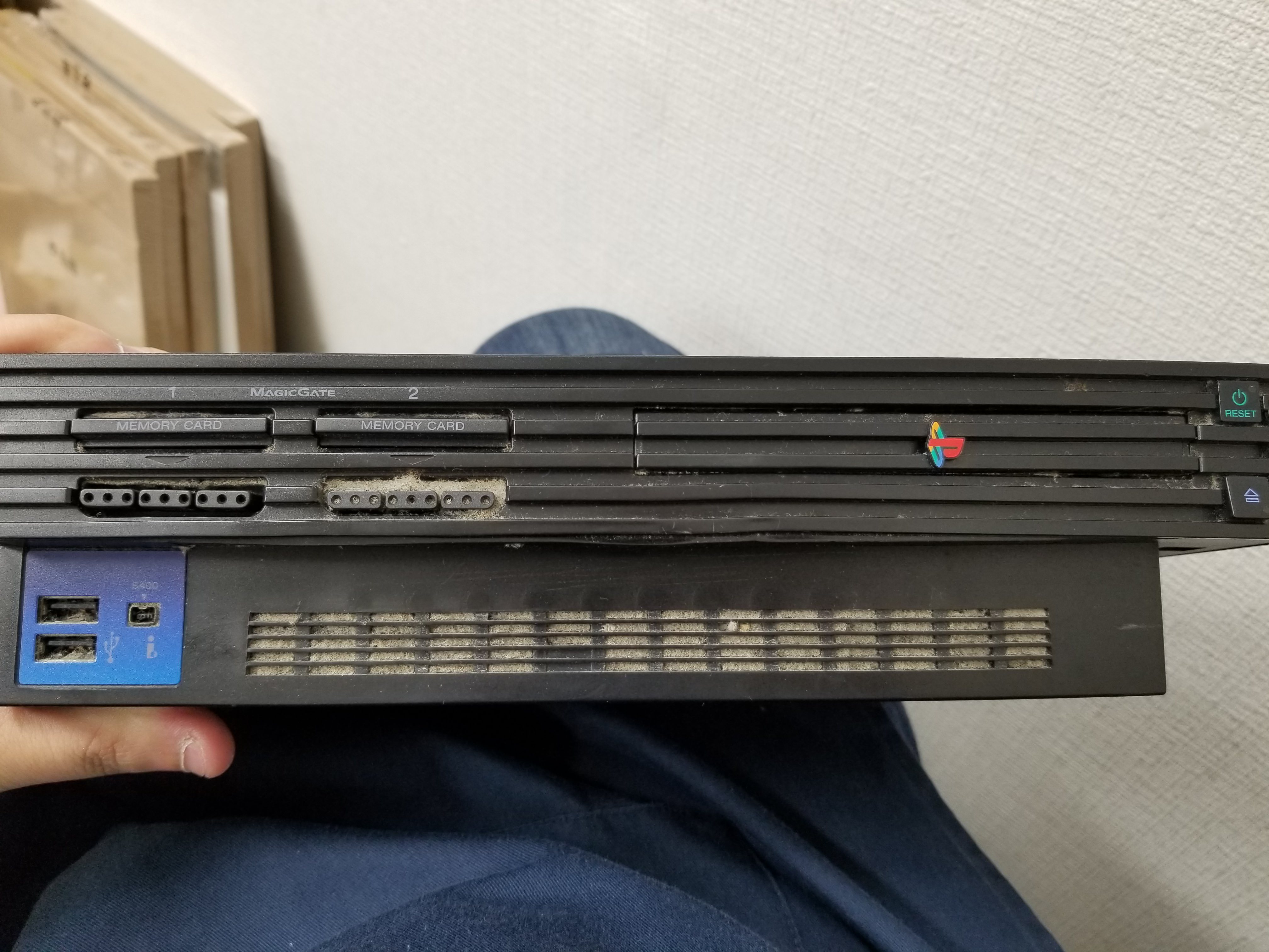 PS2内部クリーニングを行いました | スマホスピタル新宿アルタ